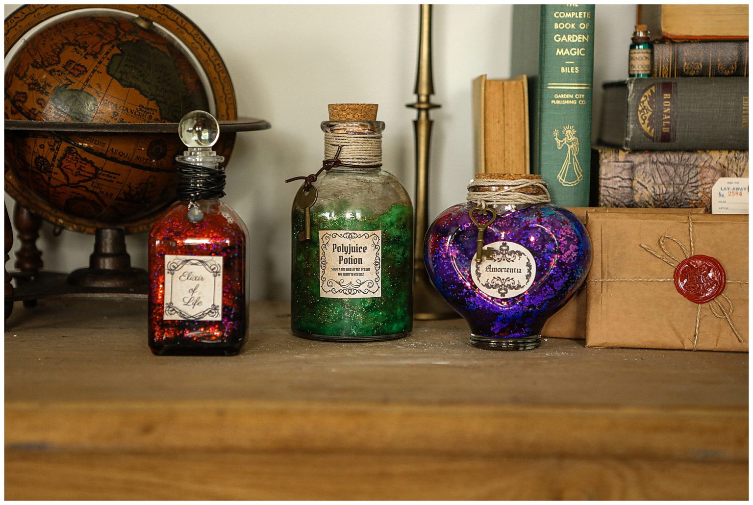 How to make Harry Potter potions & DIY magic potions (Free labels!)