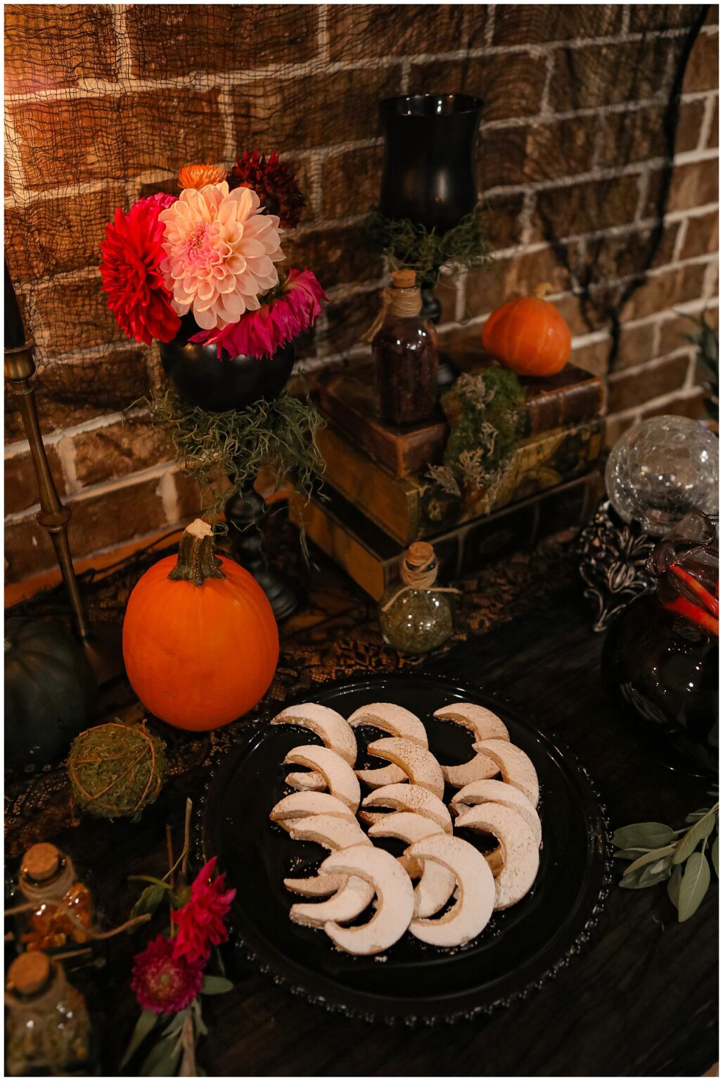 Halloween buffet table ideas