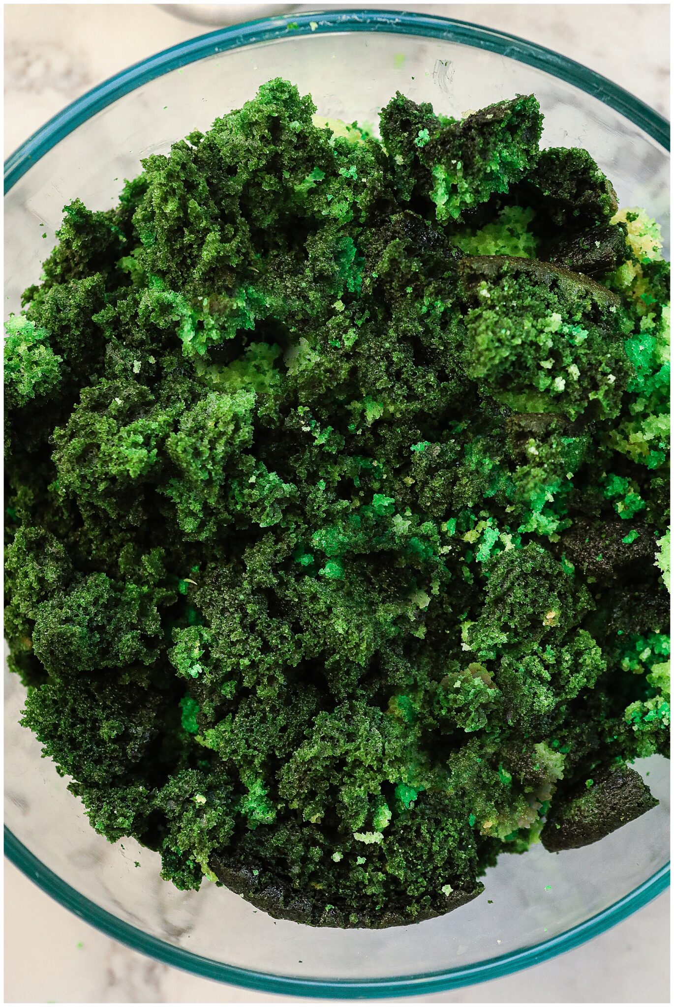 How to make Edible Moss for cakes and cupcakes