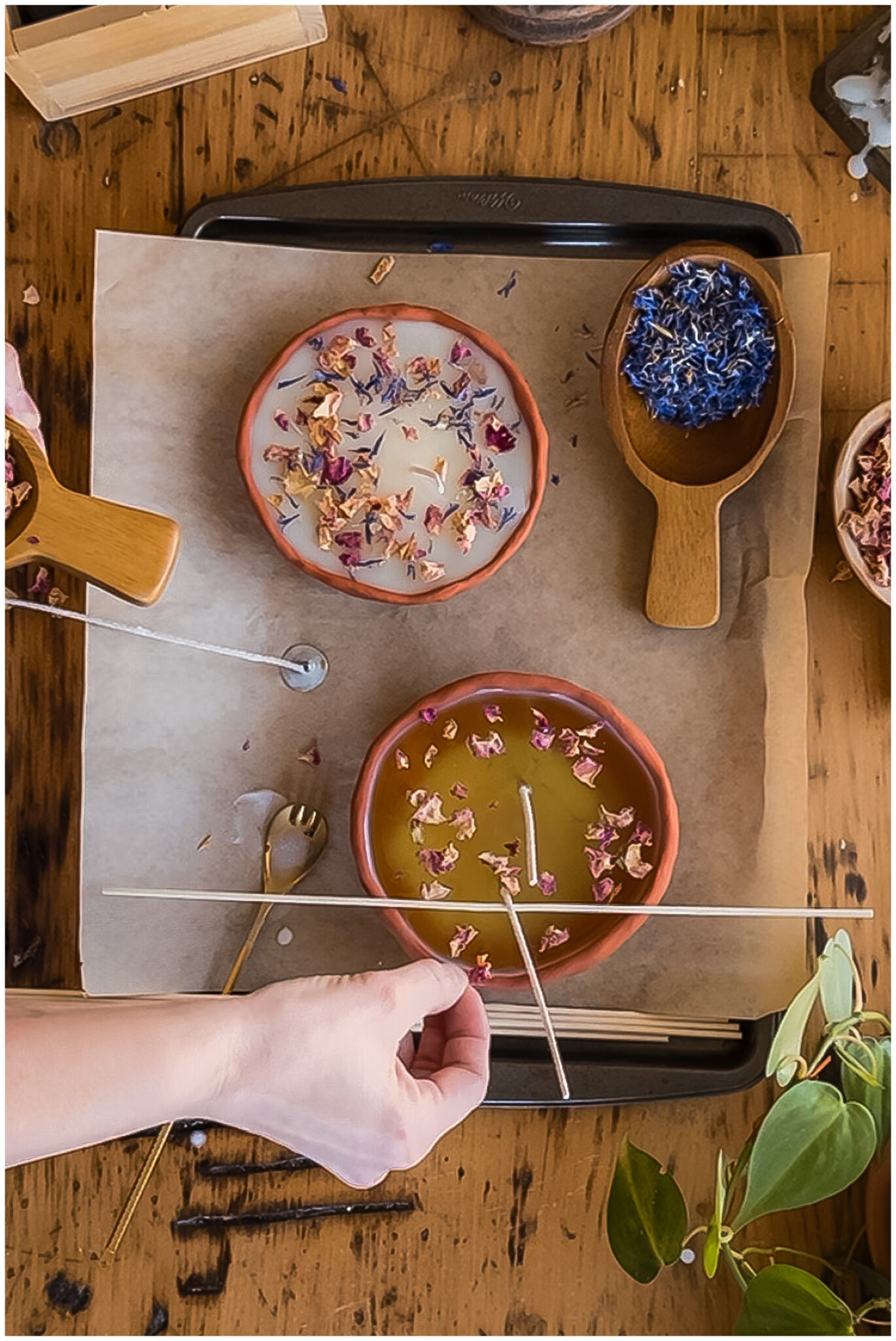 Beautiful Pinch Pot Homemade Candles