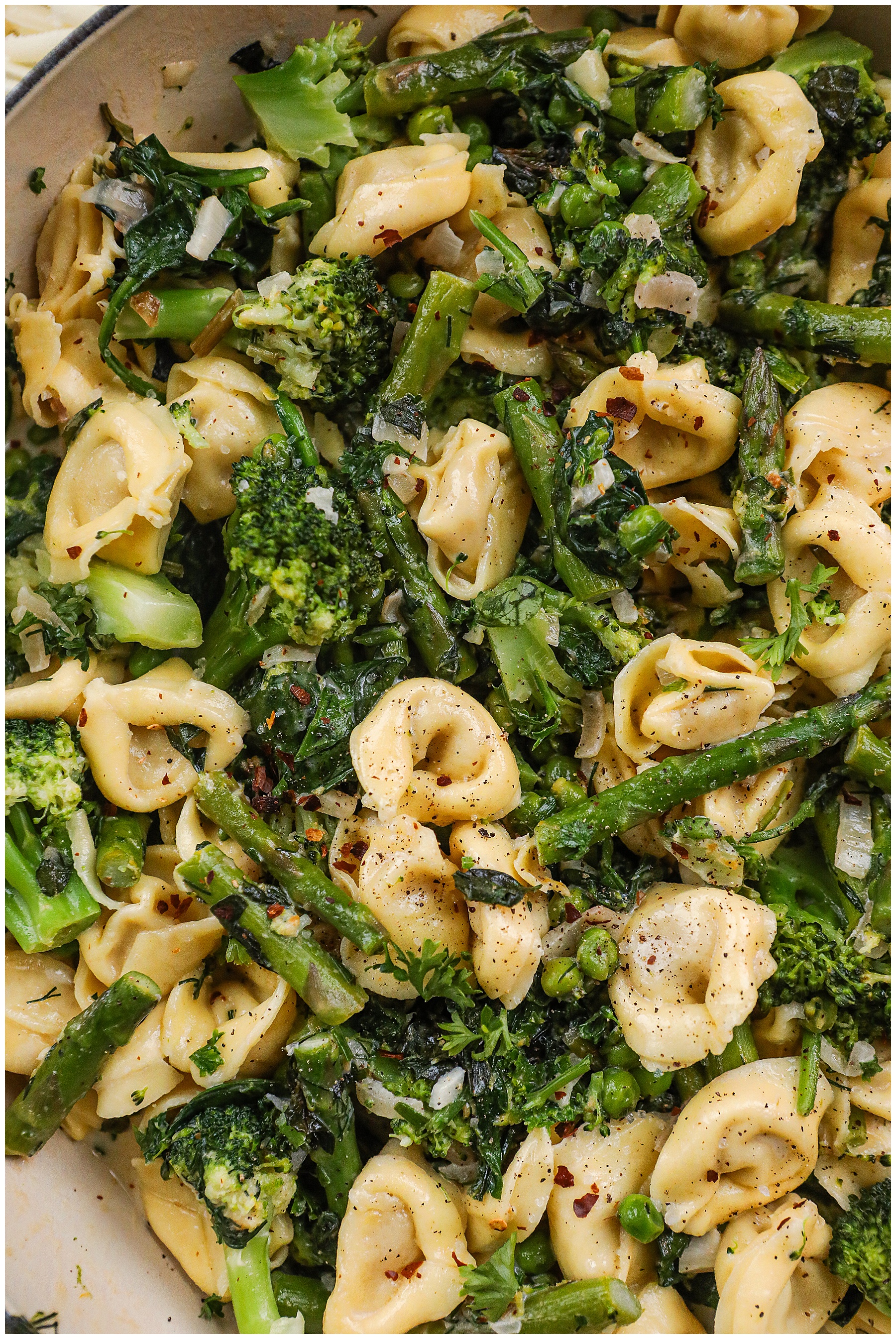 Creamy Spring Vegetable Tortellini Primavera