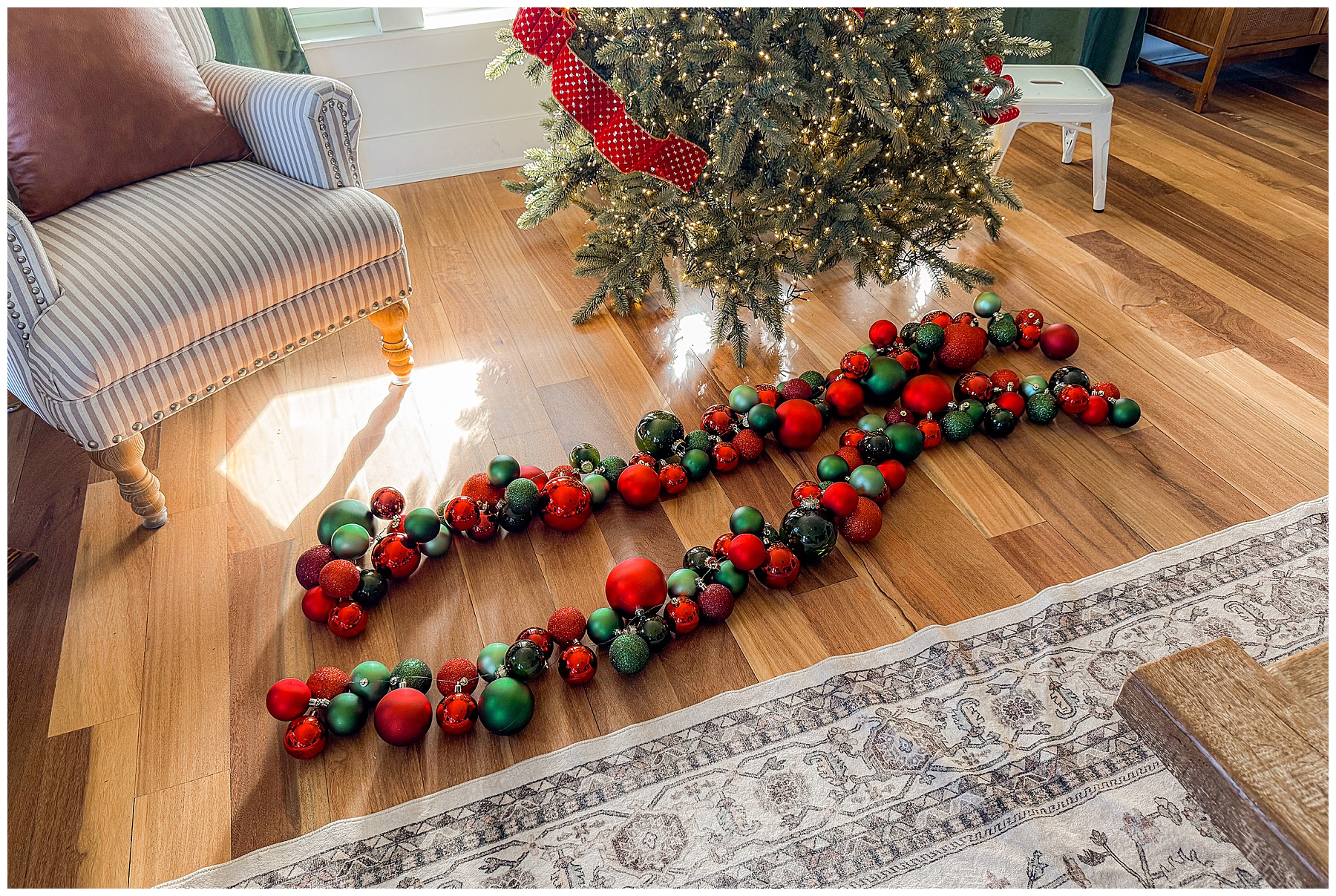 DIY Ornament Garland