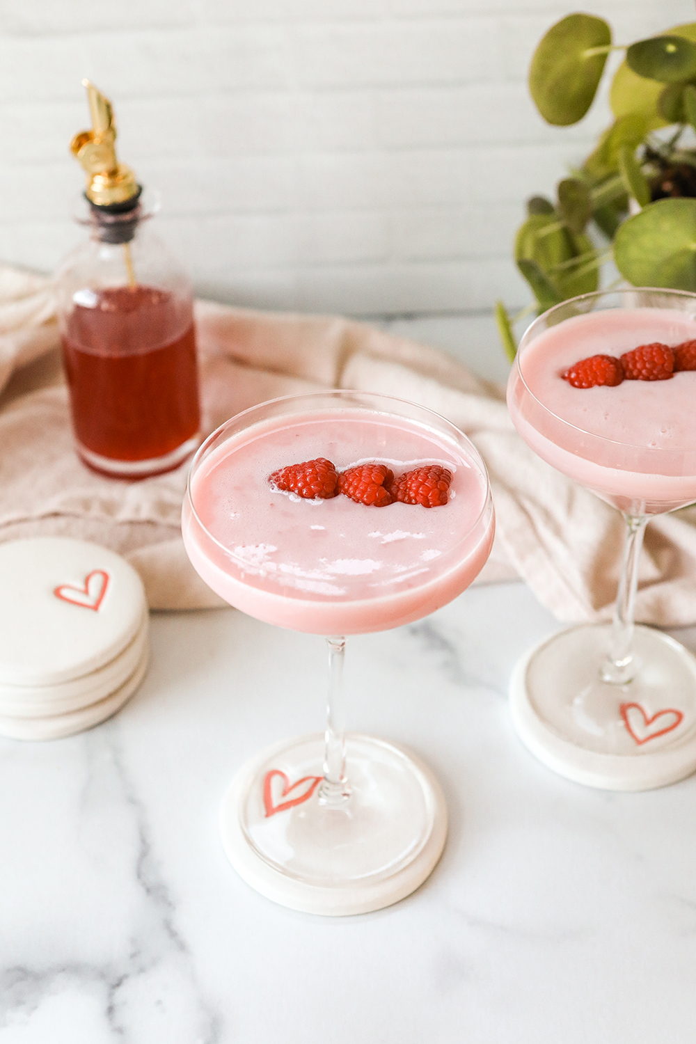 Recipe for Pink Drink for Valentine's Day - Sugar Maple Farmhouse