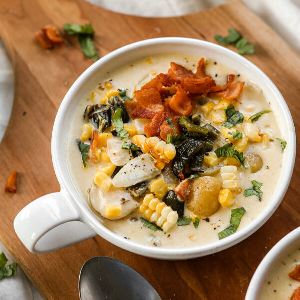 Farmhouse paint colors: 2021 trends - Sugar Maple Farmhouse