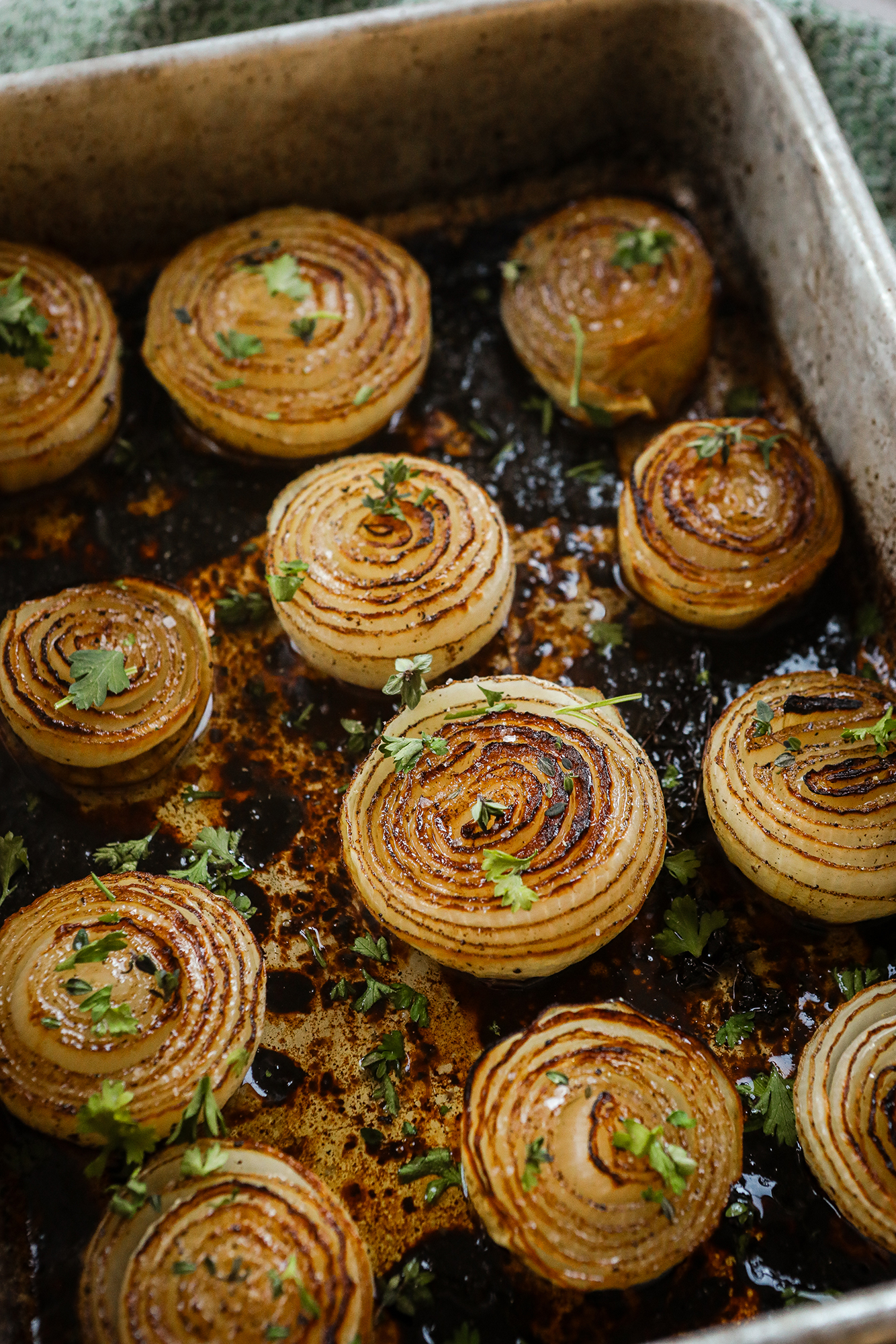 Roasted White Wine Balsamic Onions